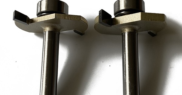 Router Bit - Carbide 2 Wing Cutter (Bearing)